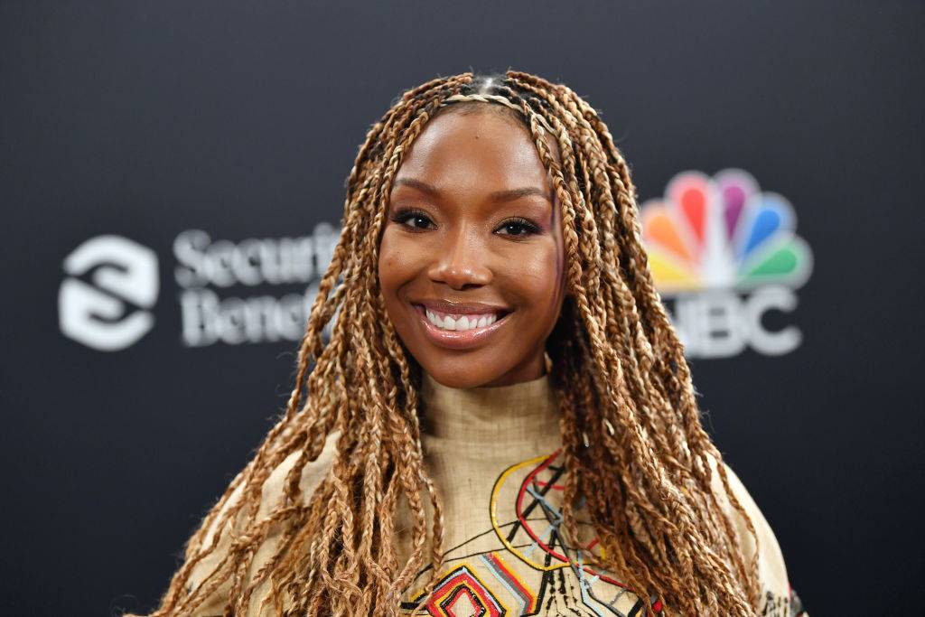Brandy Thanks Fans For ‘Sending Love And Light’ Amid Hospitalization ...