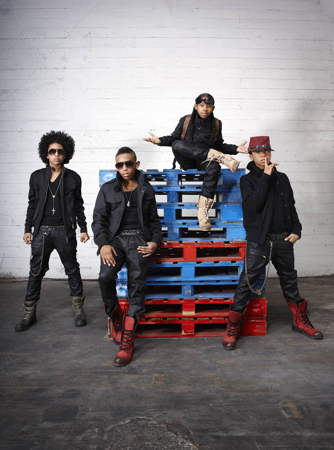 Remix the Art - - Image 10 from The Evolution of Mindless Behavior | BET