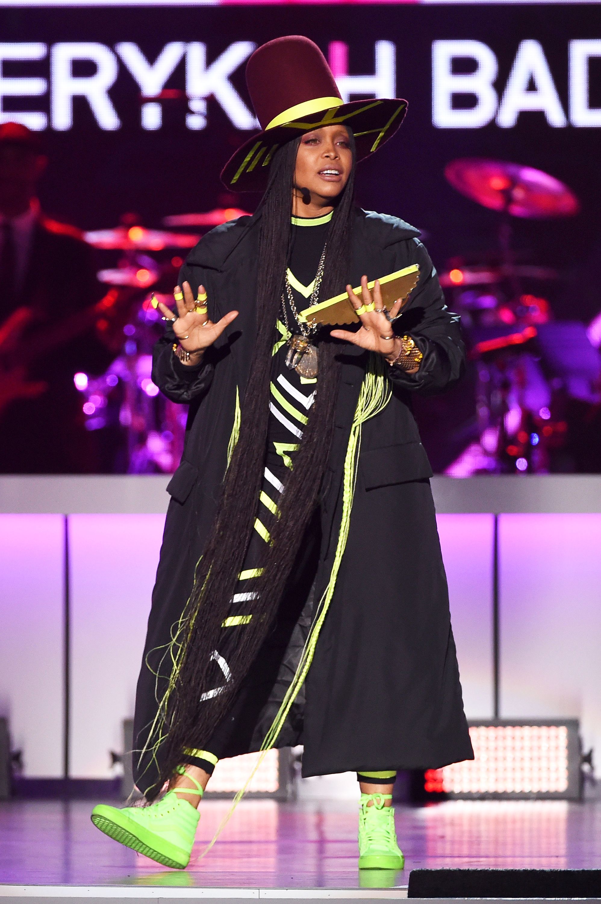 Hostess with the Most(ess) - Image 1 from Everything Erykah Badu Wore ...