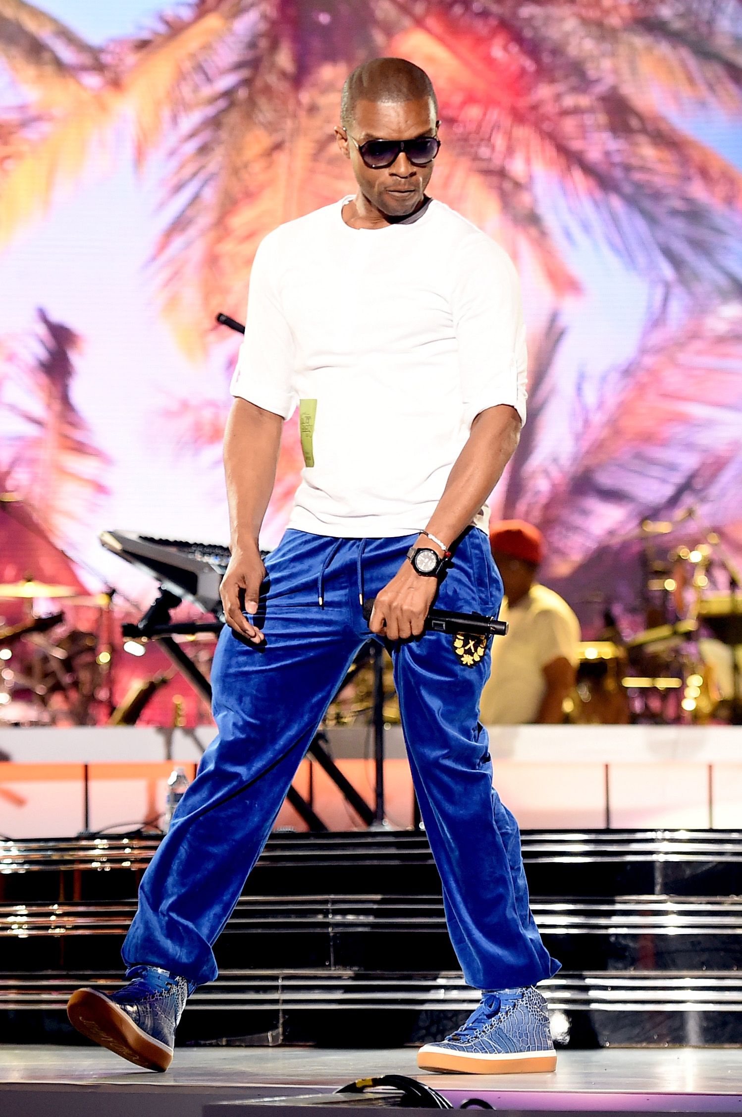 Aqil Davidson of Wreckx-N-Effect Getting - Image 12 from Inside ...