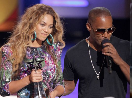 Jamie and Bey - - Image 6 from Jamie's Funniest Moments | BET HipHop Awards