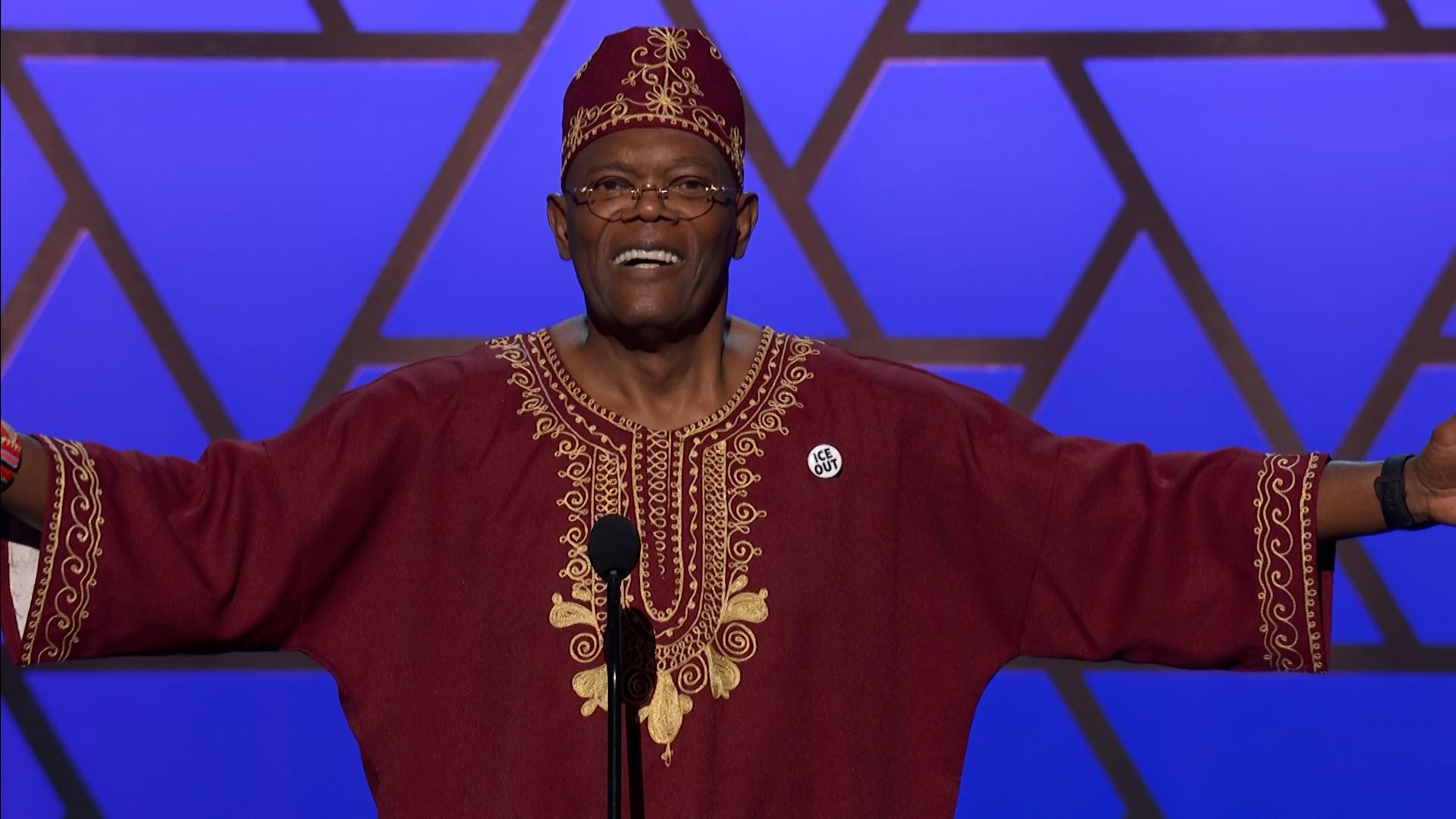 Samuel L. Jackson Honors Rev. Jesse Jackson - 57th NAACP Image Awards ...