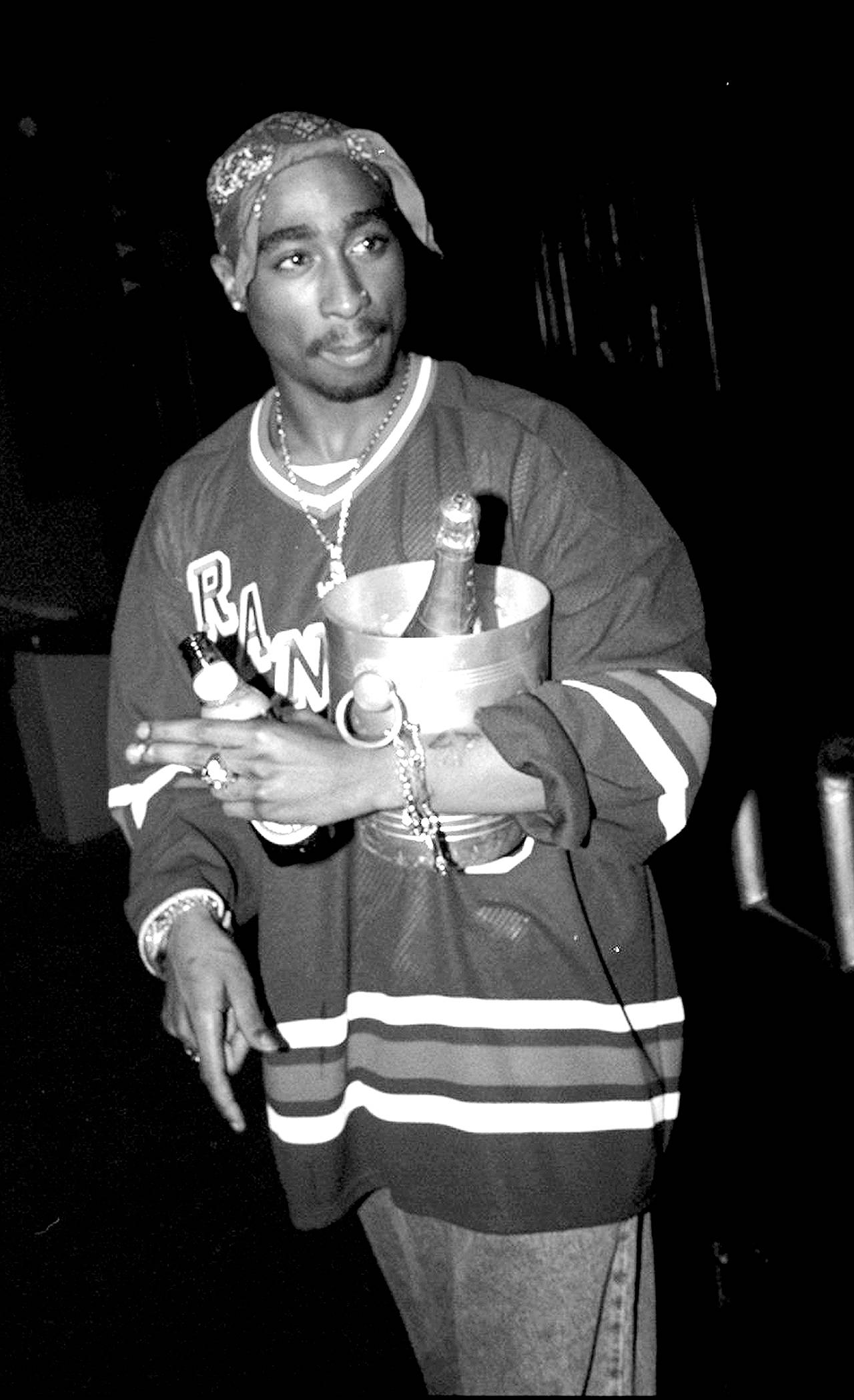 Enraptured in Rage - - Image 4 from Tupac's 25 Most Infamous Moments | BET