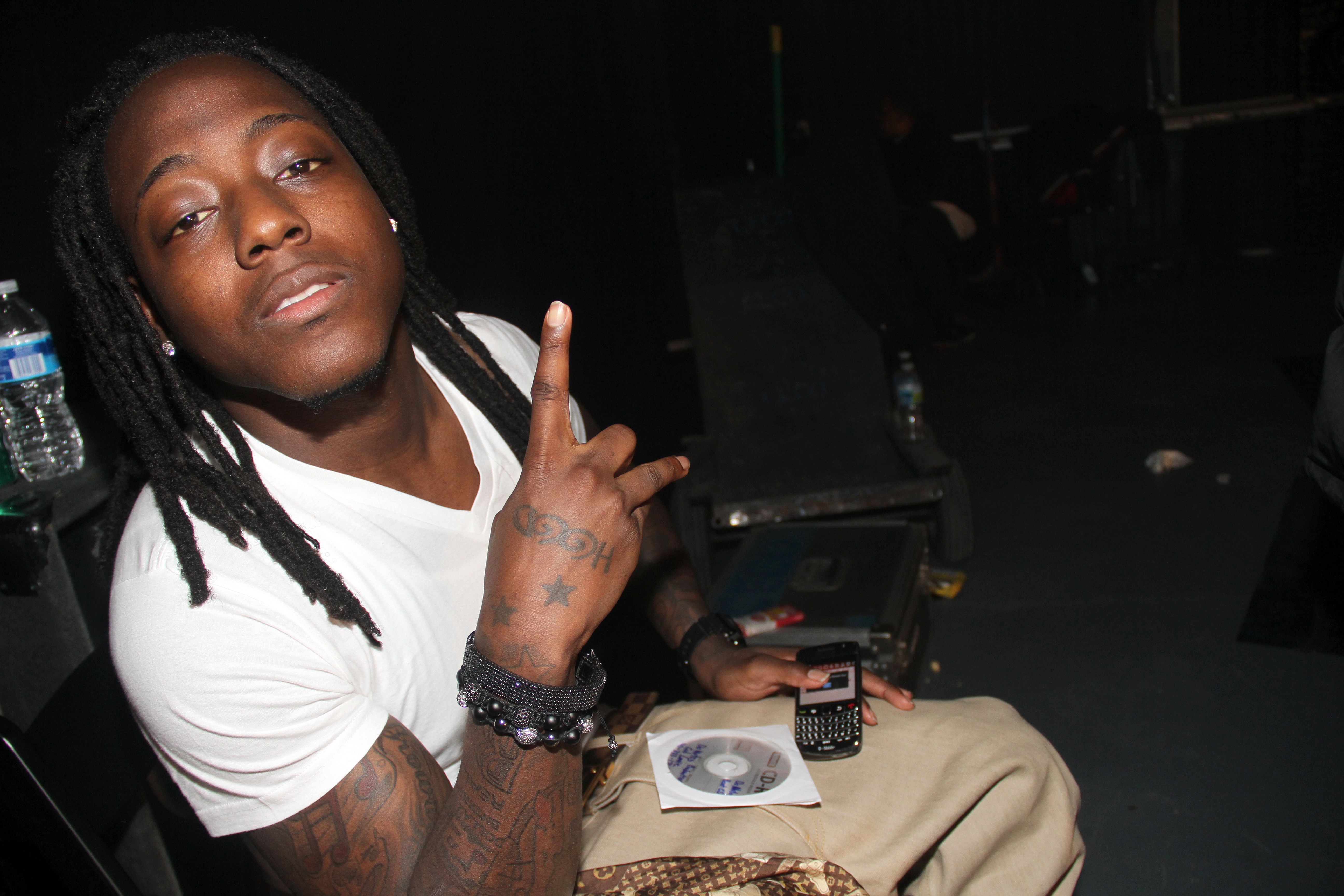 Hustlin' Hard January 2011 - - Image 6 from Ace Hood's Road to the 2011 ...
