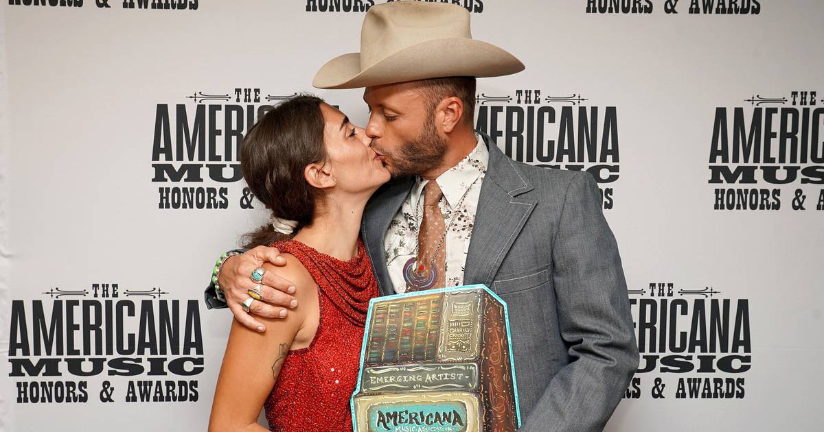 Charley Crockett Proposes To Longtime Girlfriend Taylor Day Grace ... Charley Crockett Proposes To Longtime Girlfriend Taylor Day Grace ...
