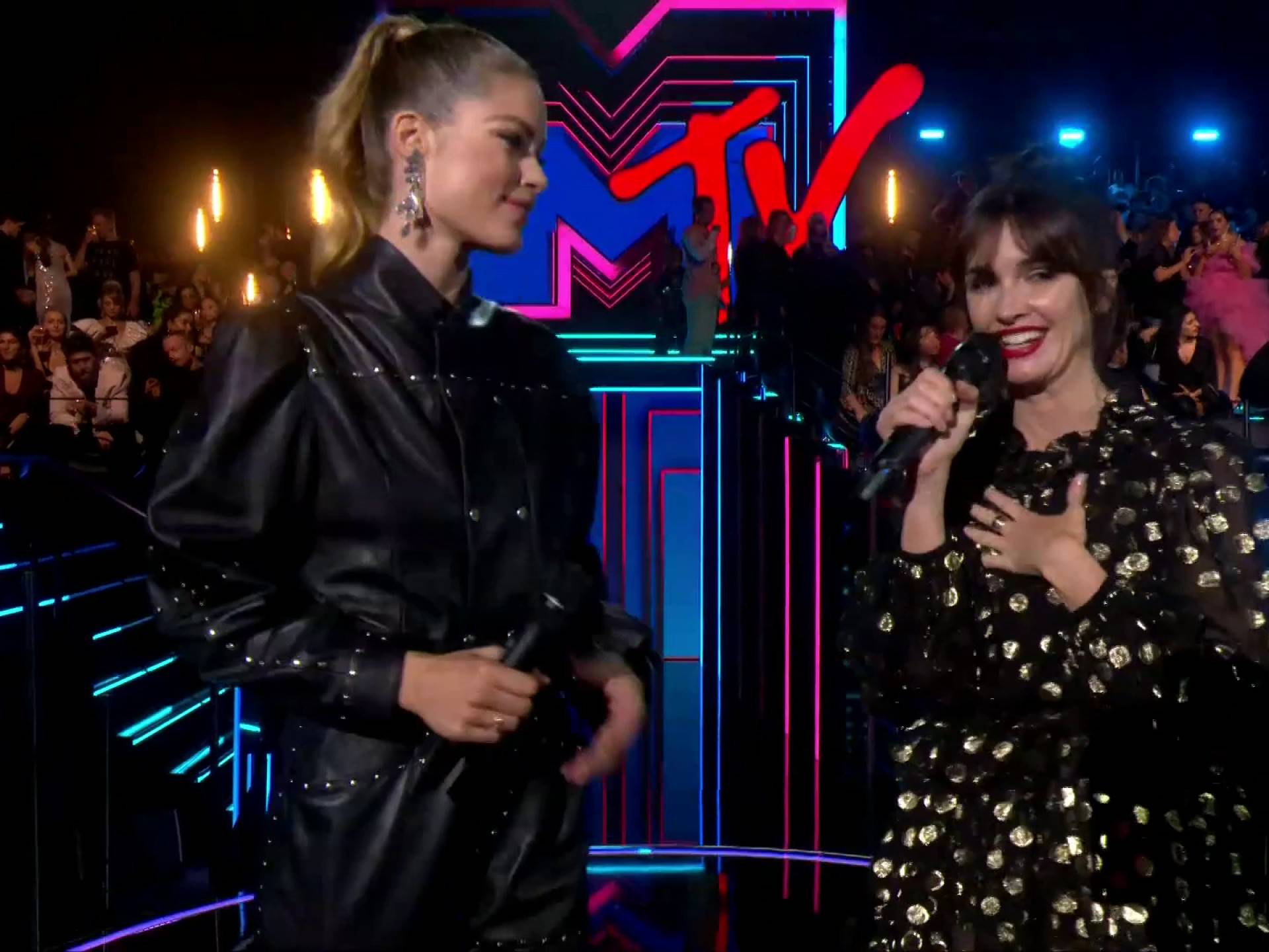 SWAY CHARLA CON LOS GALARDONADOS CON EL PREMIO MTV EMA GENERATION ...