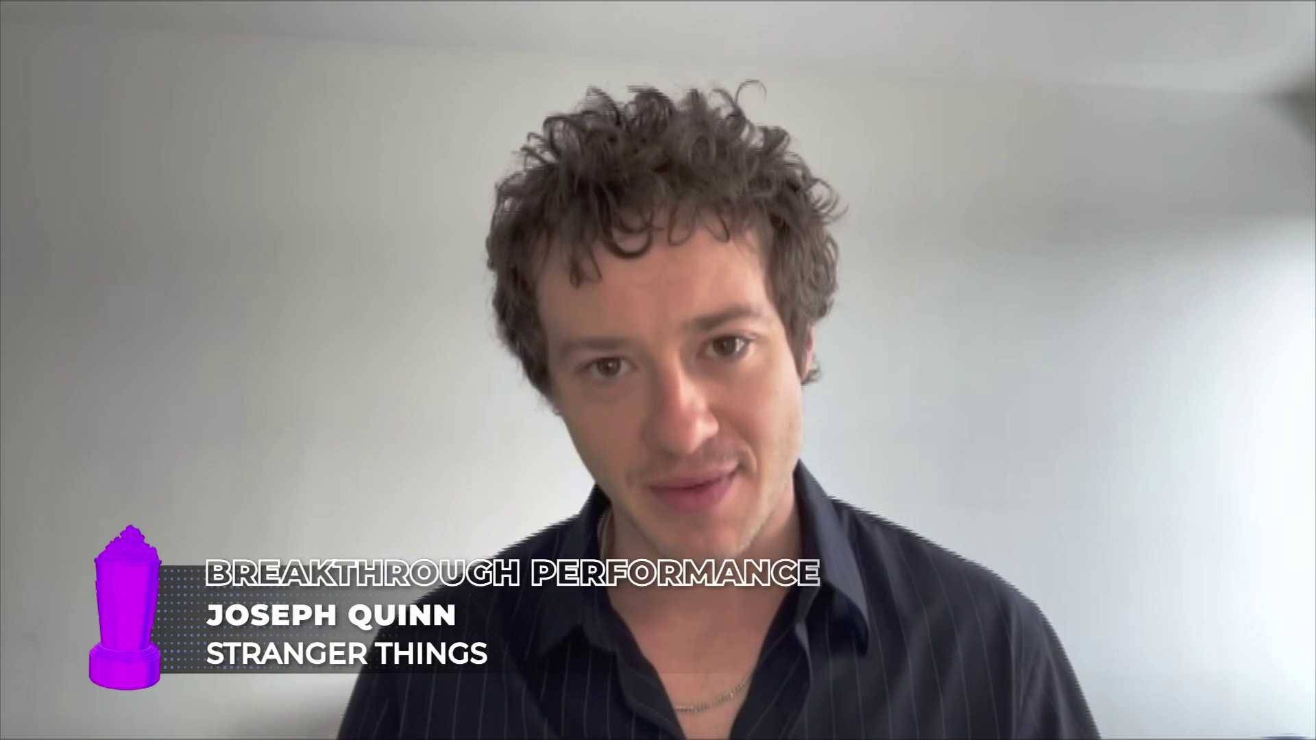 Joseph Quinn Wins Breakthrough Performance - MTV Movie & TV Awards 2023 ... Joseph Quinn Wins Breakthrough Performance - MTV Movie & TV Awards 2023 ...