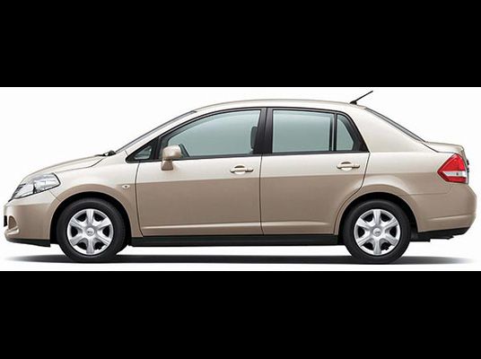 Nissan Versa Base: Starts - Image 2 from 10 Most Pocket-Friendly Cars ...