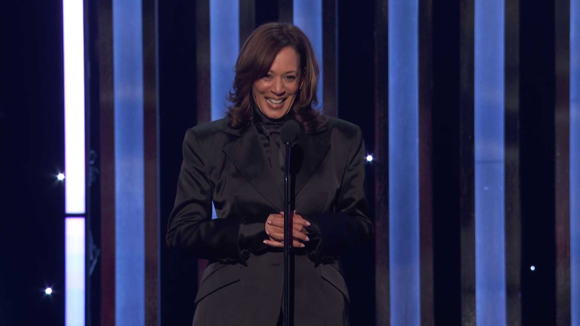 Kamala Harris Accepts the Chairman's Award - 56th NAACP Image Awards ...