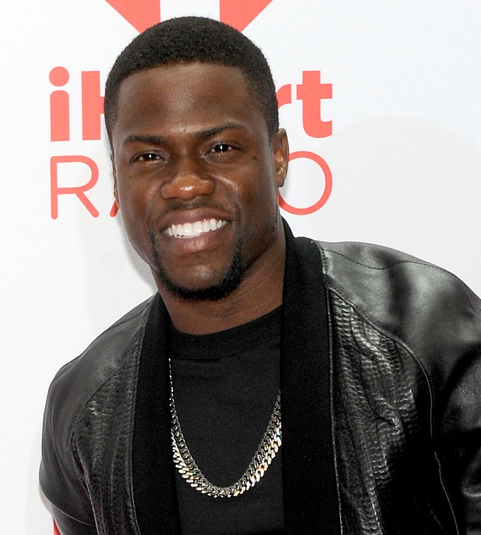Kevin Hart, @KevinHart4real - - Image 4 from Tweet Sheet: Stars React ...