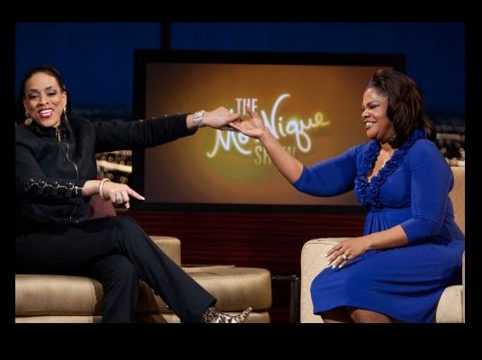 Vickie Winans & Mo'Nique - Image 16 from Jill Scott, Regina King ...