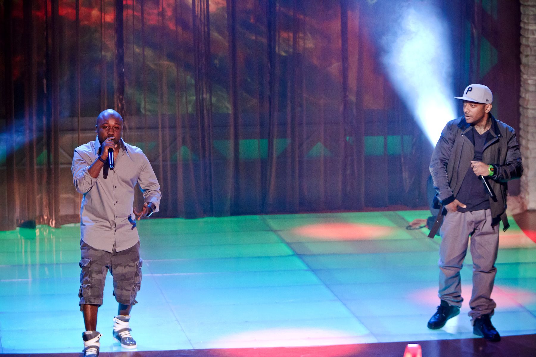 Lifetime in Between the - Image 14 from Prodigy of Mobb Deep Talks ...