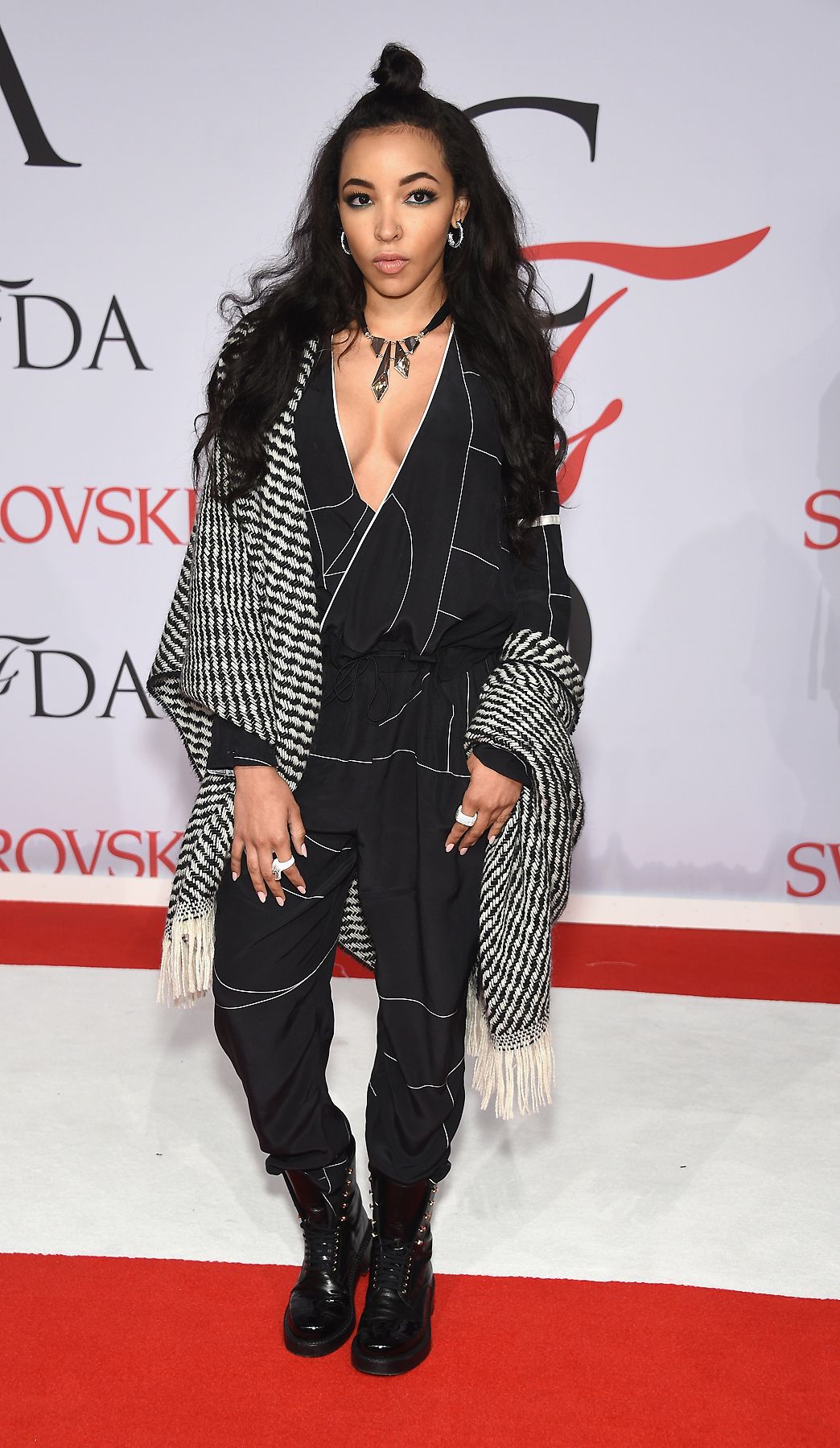 Tinashe - The “2 - Image 3 from Red Carpet Arrivals: 2015 CFDA Fashion ...