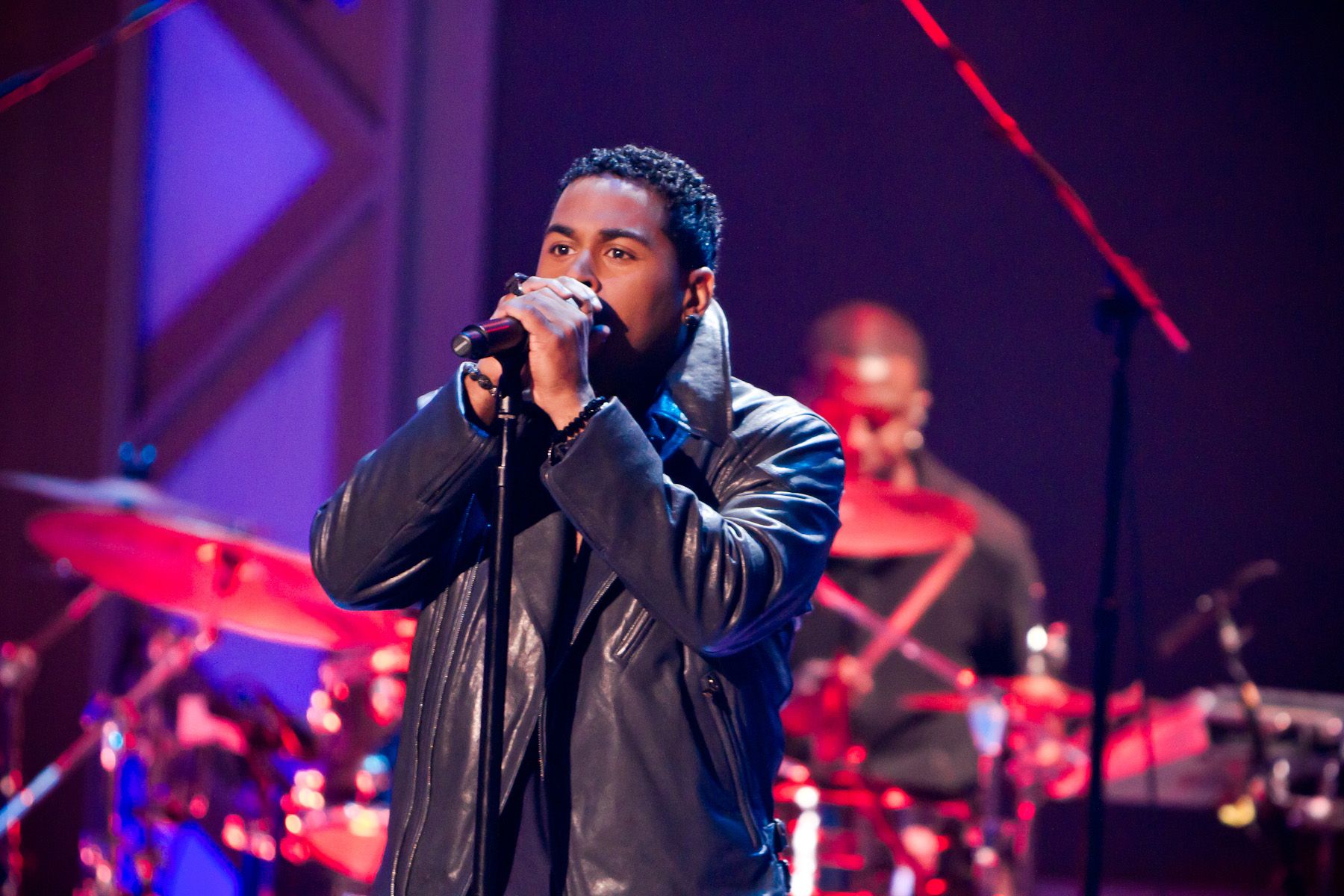 Fly Singer on Stage - Image 3 from The Mo'Nique Show : Guests of the ...