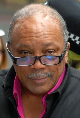 Pimpin in Pink - - Image 3 from 2008 HUMANITARIAN AWARD: QUINCY JONES | BET