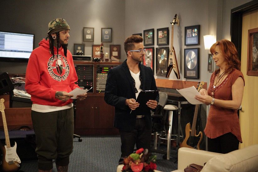 Travie McCoy in Malibu - Image 10 from Rappers on Sitcoms | BET