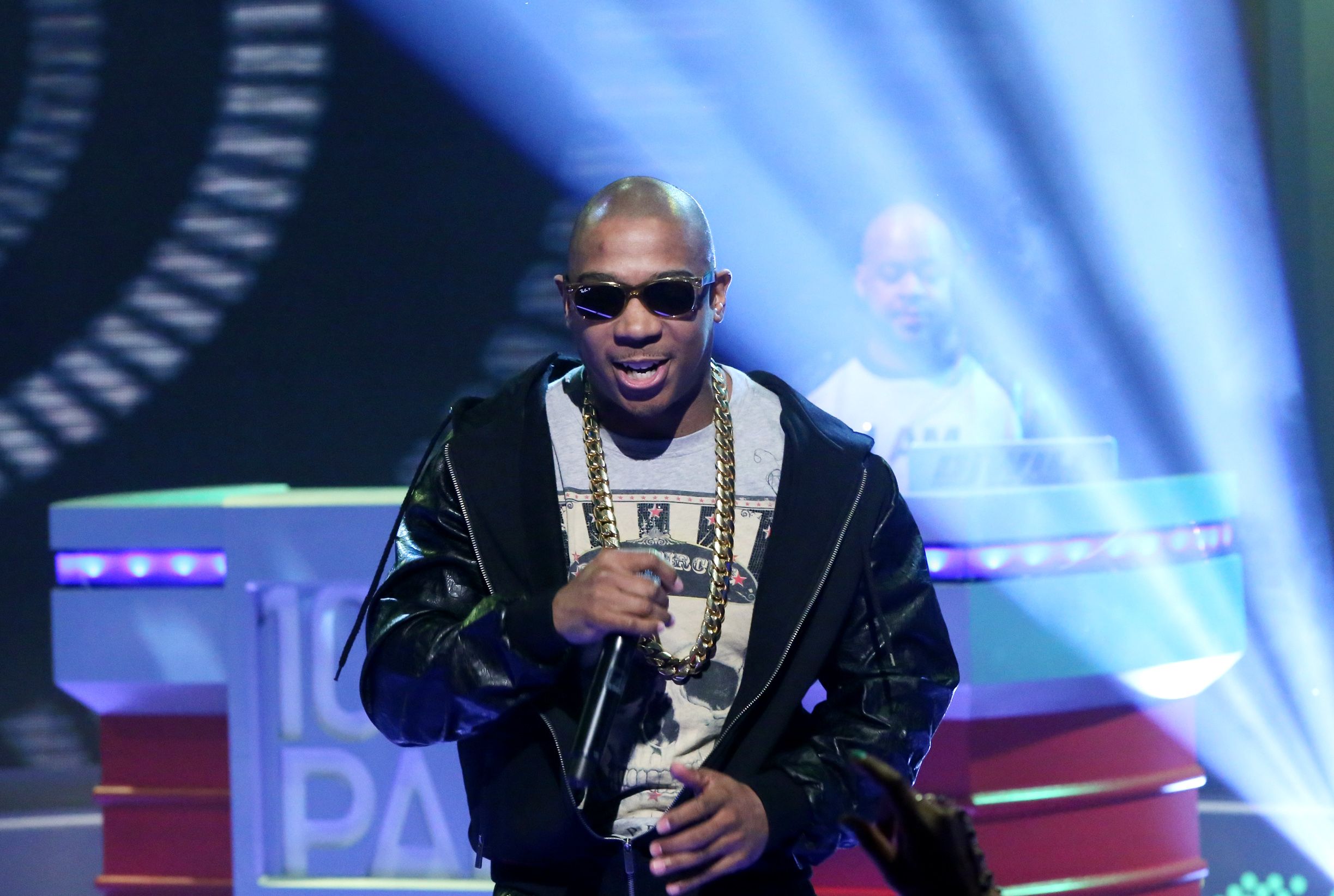 Ruling His Performance - - Image 32 from Exclusive Access: Ja Rule ...