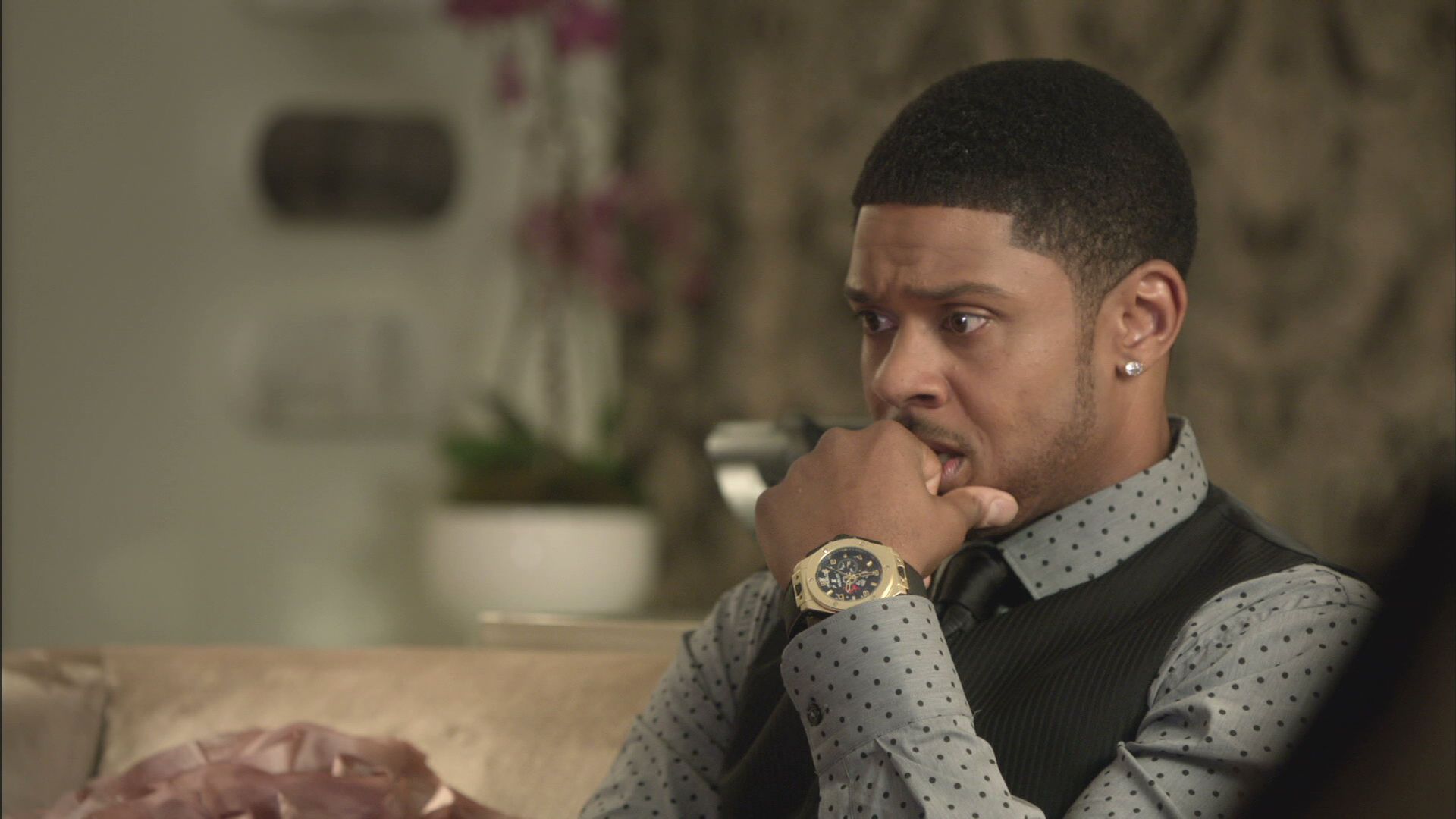 1. Derwin Gets Traded - Image 3 from Best Moments From Season 6 | BET