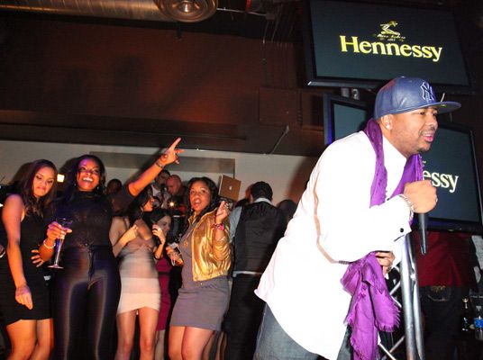 Rockin That Thing - - Image 3 from On Location: Hennessy Suite @ All ...