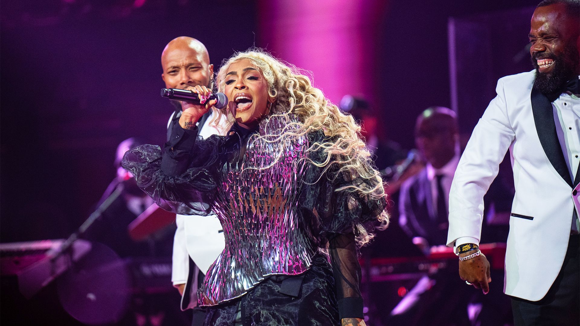 Singer Adia - Image 1 from 40th Stellar Gospel Music Awards Main Show | BET