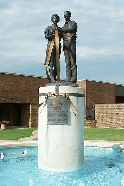 Going Postal - Oklahoma - Image 13 from Deadliest Shootings | BET