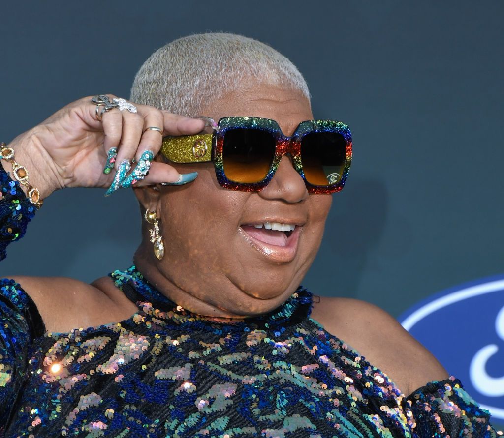 Supa Fly! See The Stylish Designer Shades Spotted On The Soul Train ...