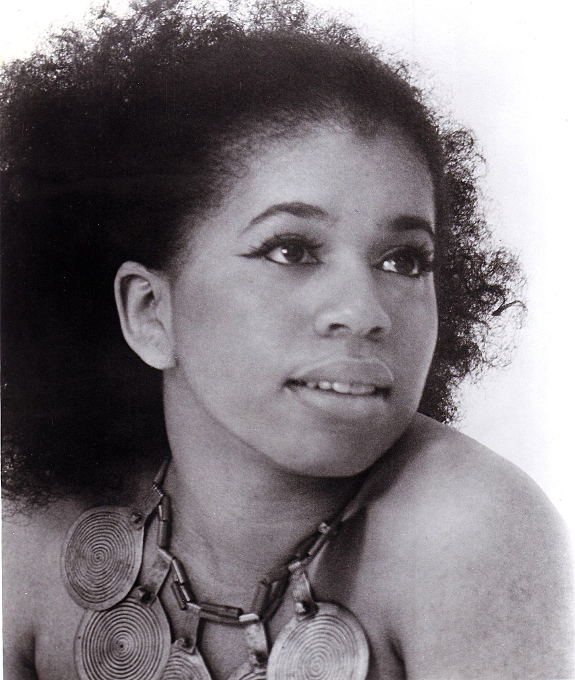 The Passing of Nick - Image 9 from The Evolution of Valerie Simpson | BET