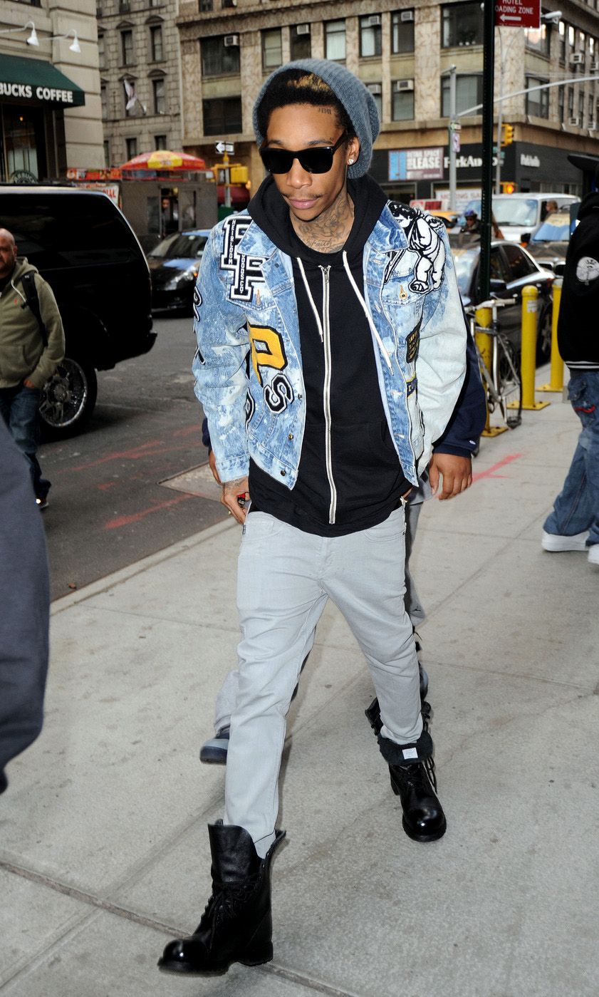 Street Chic - Rapper - Image 10 from Out and About: Diddy Takes In A ...