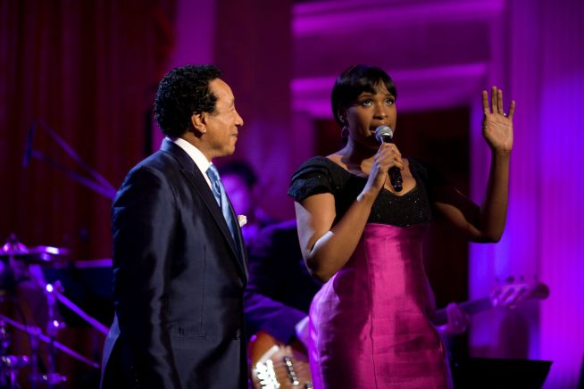 Smokin' Performance - Jennifer - Image 8 from 10 Times Jennifer Hudson ...
