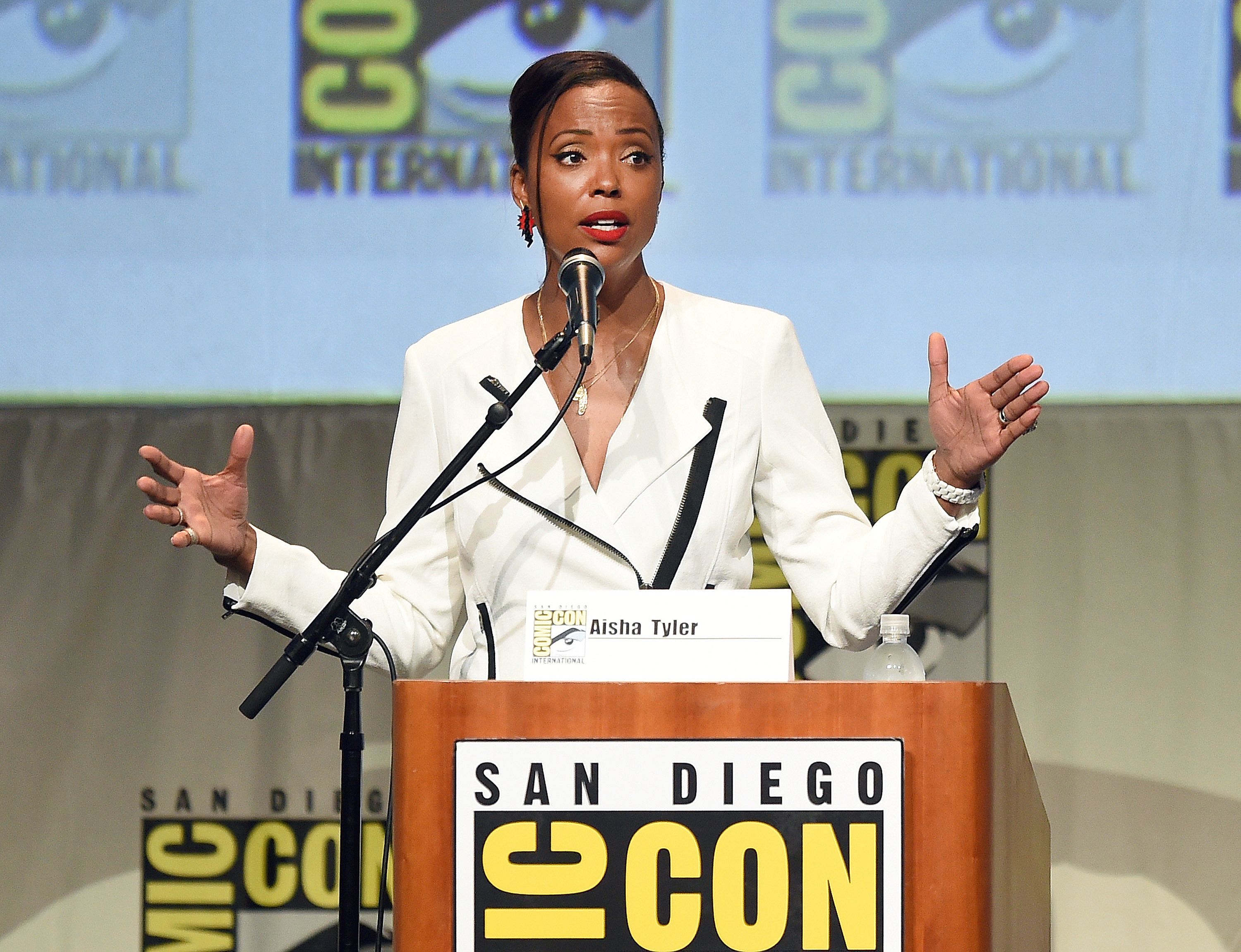 Aisha Tyler - Image 11 from #BlackGirlMagic: Celebs Who Attended Ivy ...