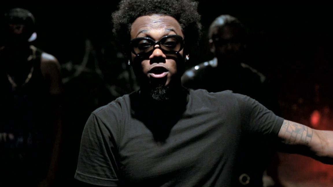 Que – 'OG Bobby - Image 52 from Notarized Flipbook 2014 | BET