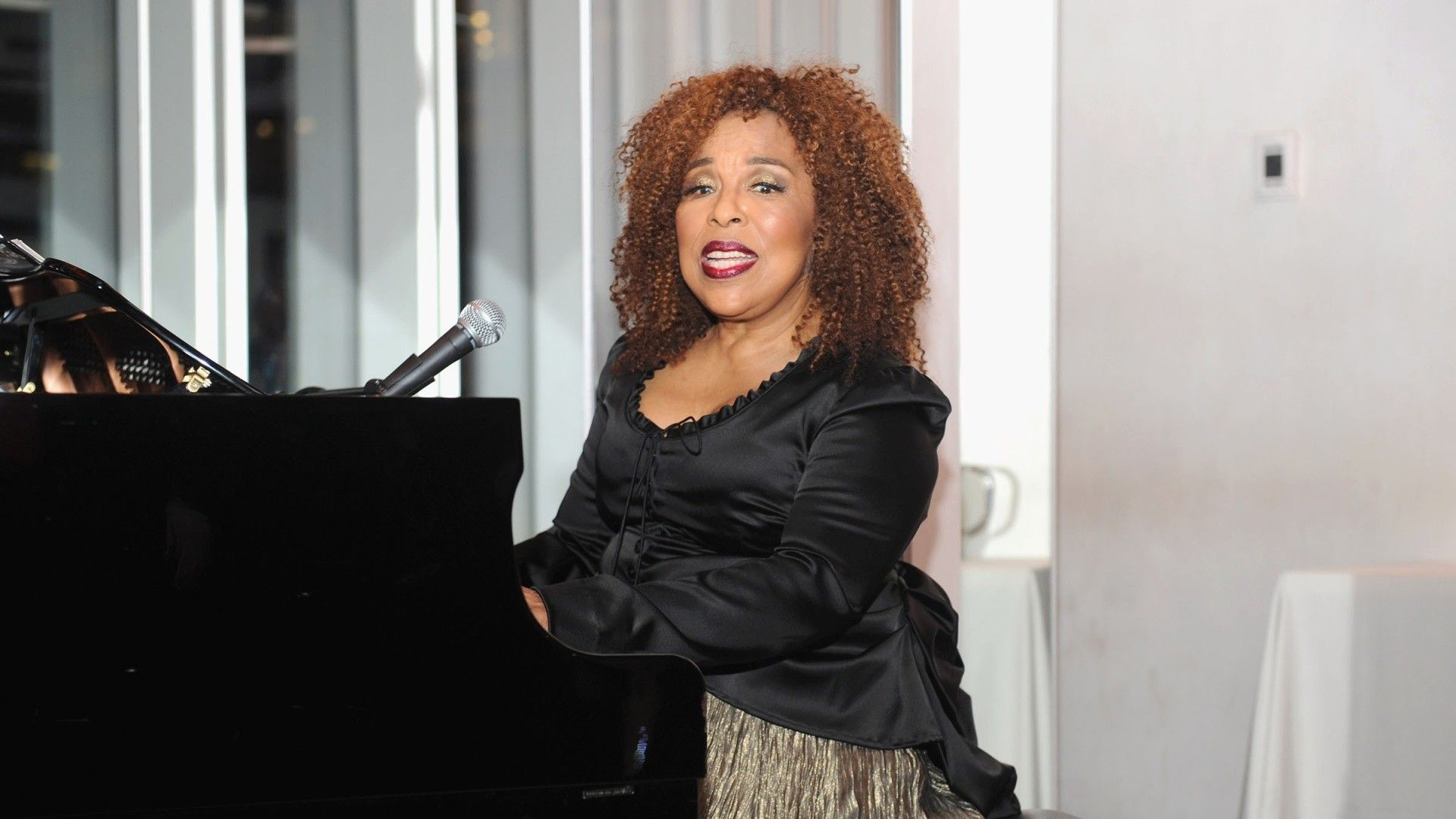 Singer Roberta Flack Reveals ALS Diagnosis - (Video Clip) | BET