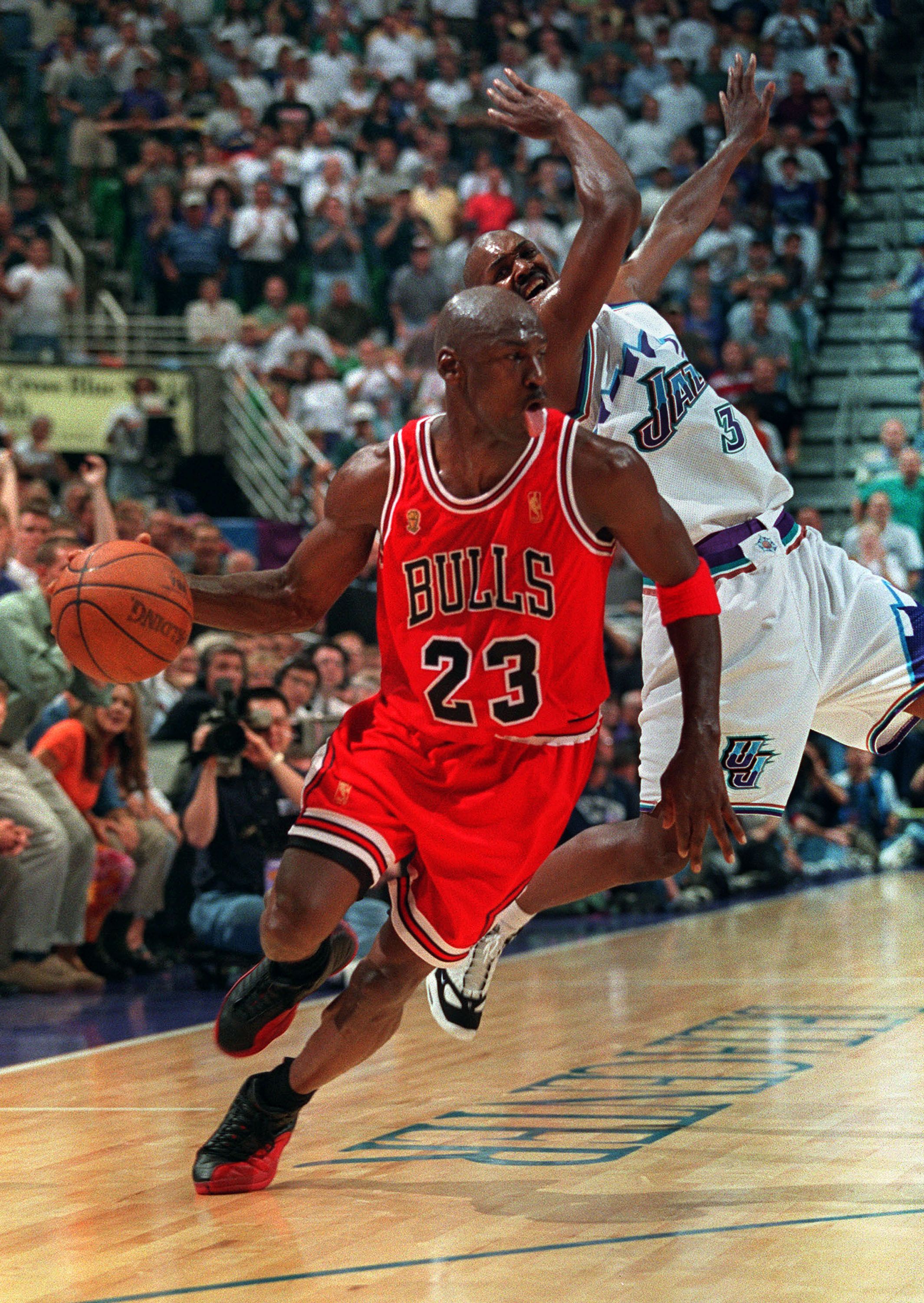 Michael Jordan - Who - Image 6 from What Injury? Athletes Who Bounced ...
