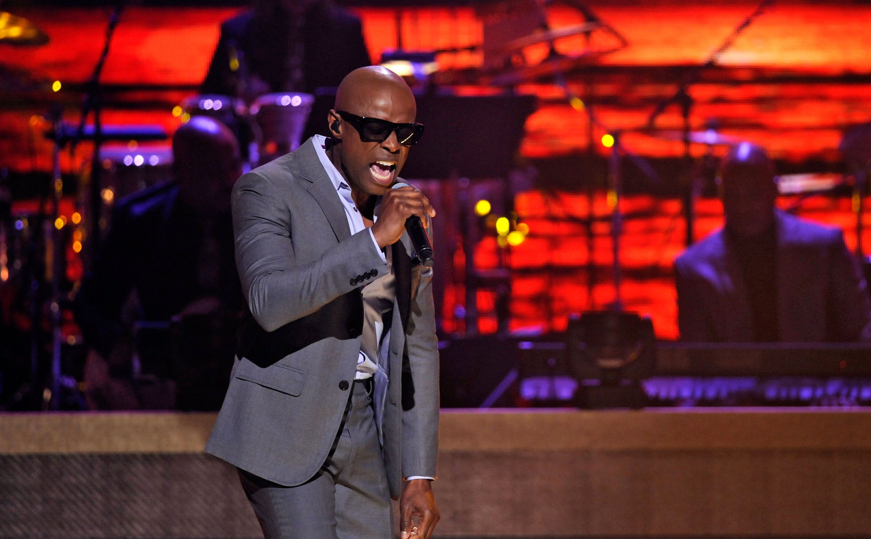 Kem's Salute - Kem - Image 14 from Show Highlights | BET