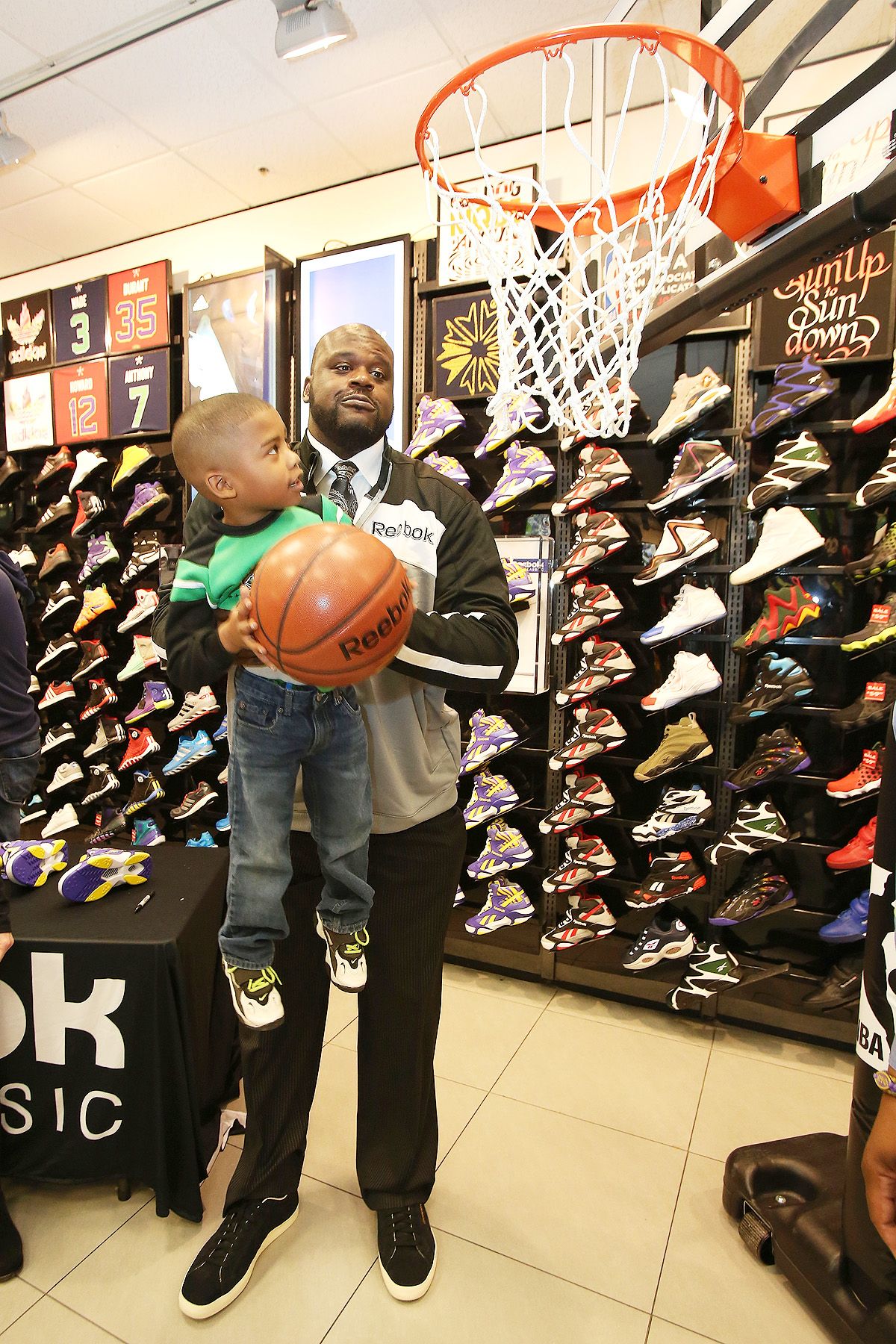 Shaq's Assist - Shaquille - Image 30 from VIP Pass: Inside NBA All-Star ...