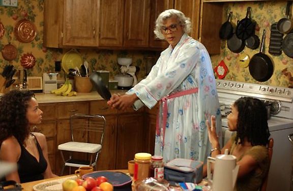 Heller! - She's from - Image 7 from 15 Things You Didn't Know About ...