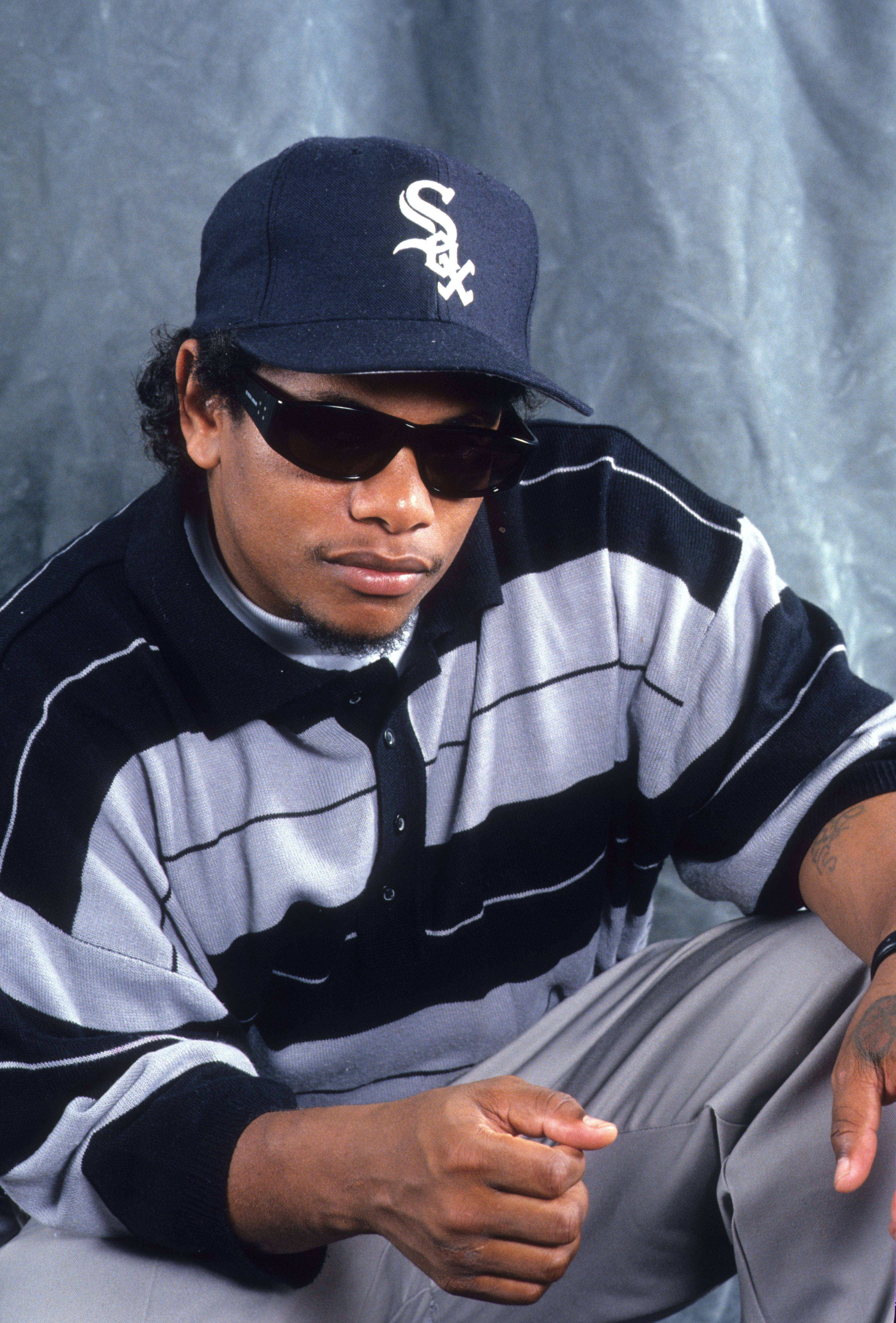 Eazy-E - The N.W.A - Image 18 from 21 Celebrities Who Have Lived With ...