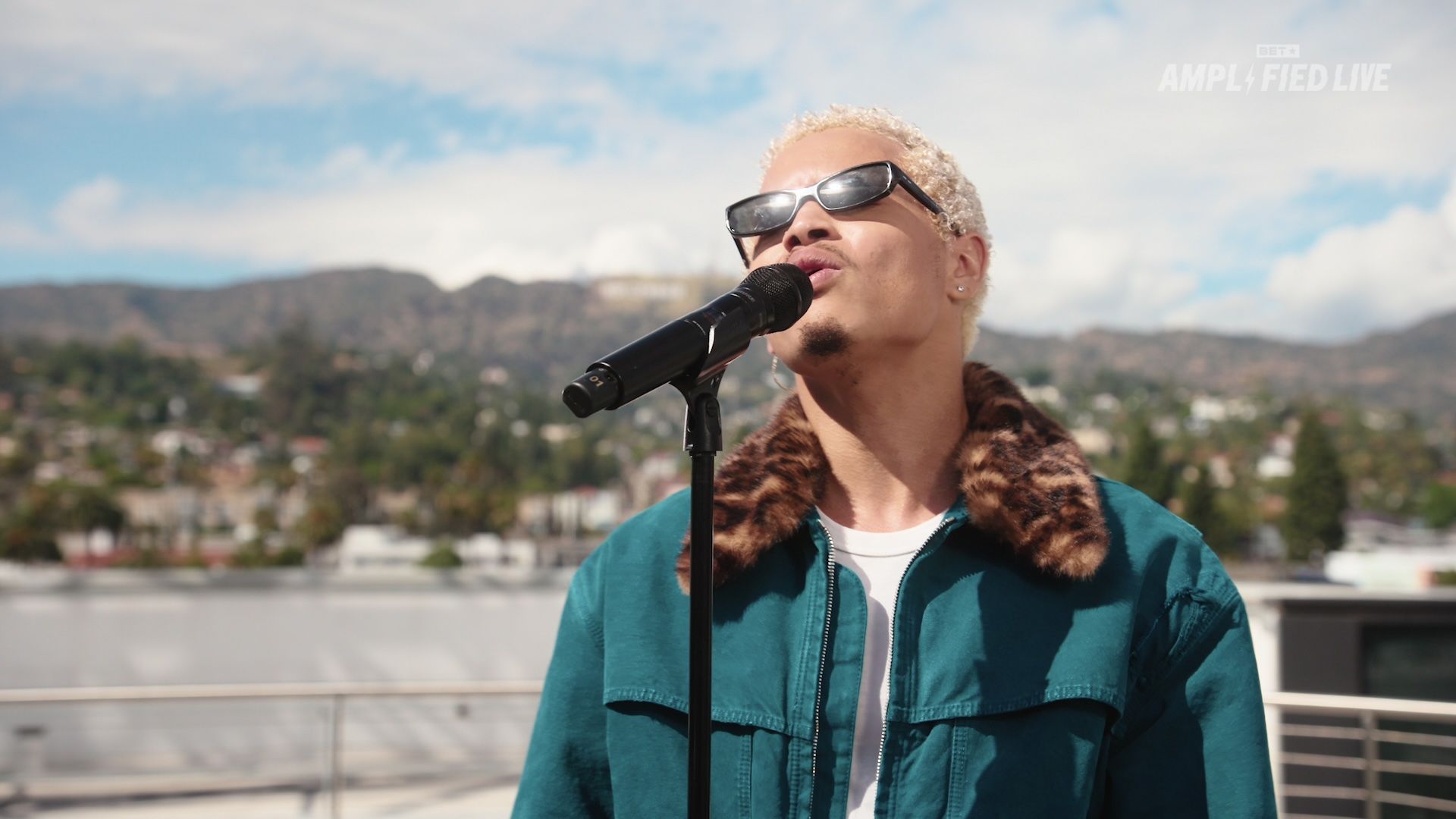 DESTIN CONRAD - "DIAMOND GOLD" - Amplified Live (Video Clip) | BET