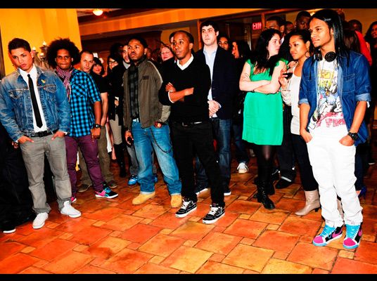 Pen To The Pad - Image 11 from On Location: BMI's Songwriters Gala | BET