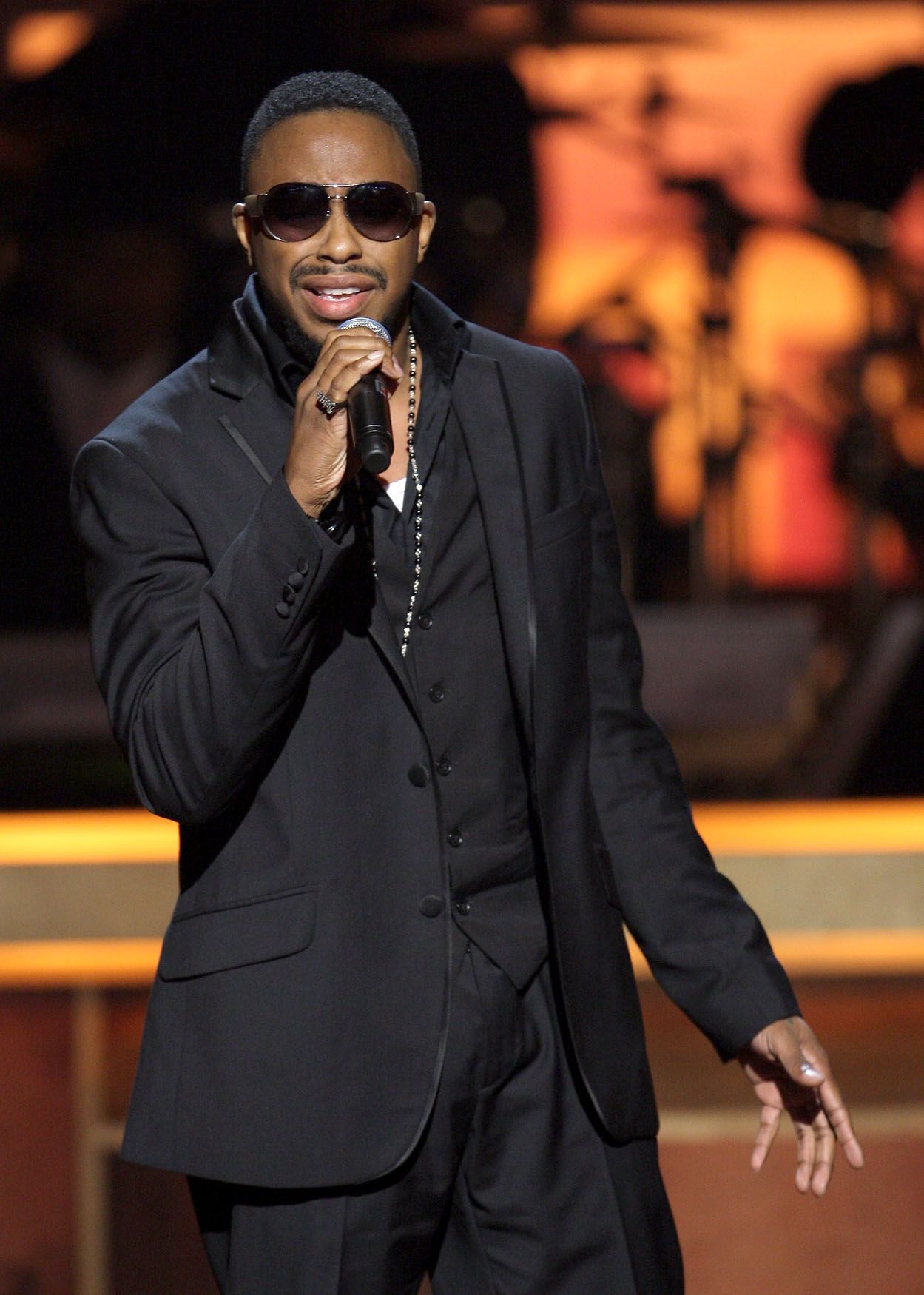 "Maker of Love" - - Image 12 from The Rundown: Raheem DeVaughn, A Place ...