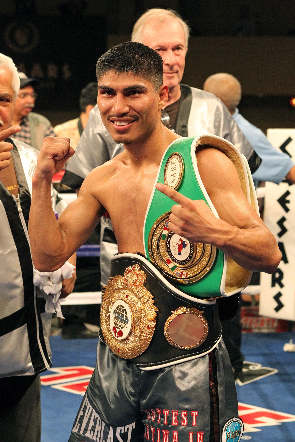 Boxer Miguel Angel 'Mikey' - Image 15 from Sports Buzz: Jabari Parker ...