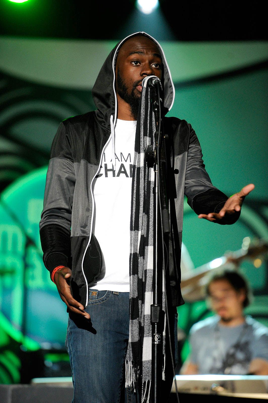 Mali Music - Music - Image 9 from Mic Check: Mary J. Blige, Kevin Hart ...