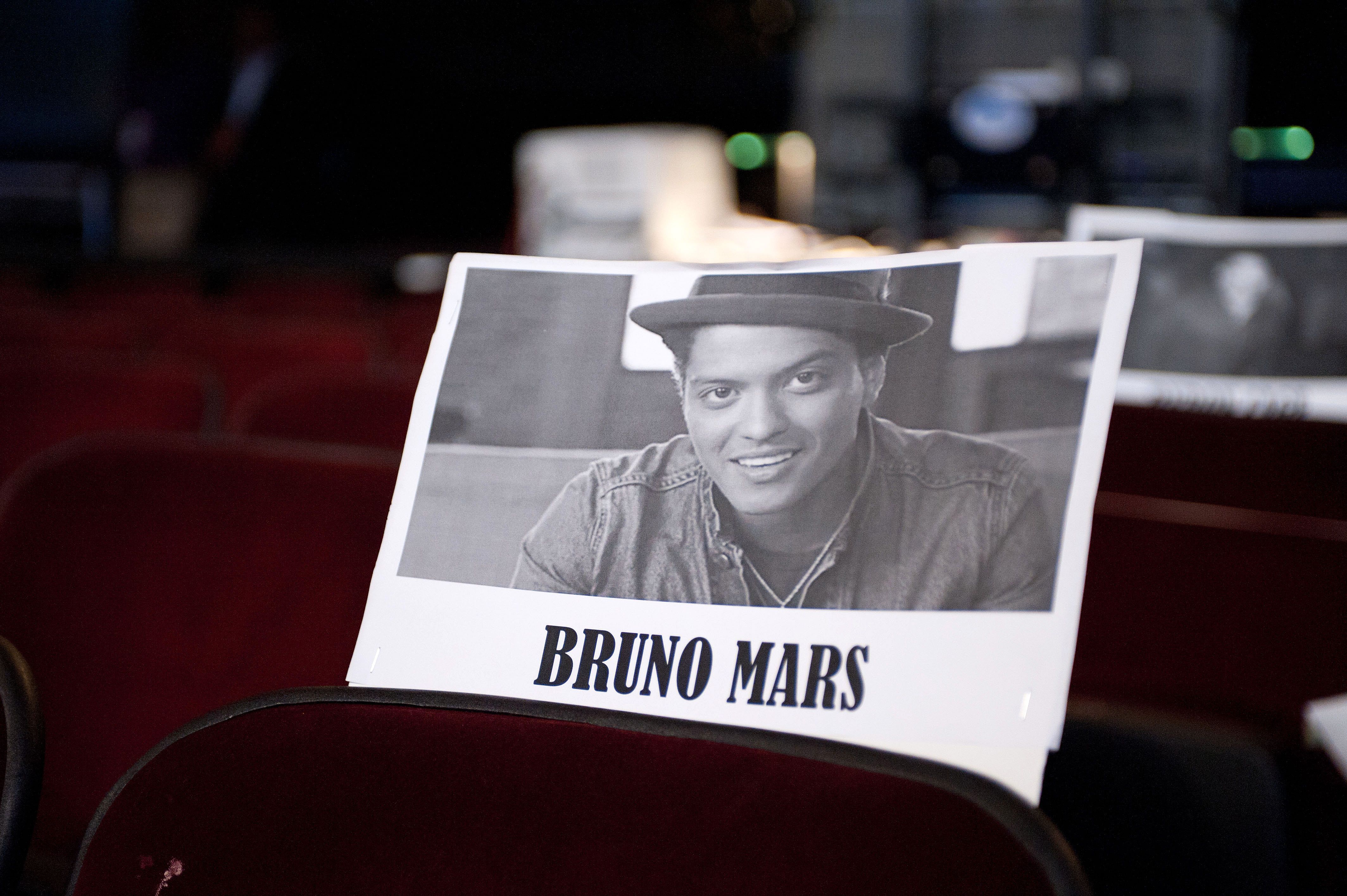 Bruno Mars - Will - Image 11 from Mic Check: Trey Songz and Kelly ...