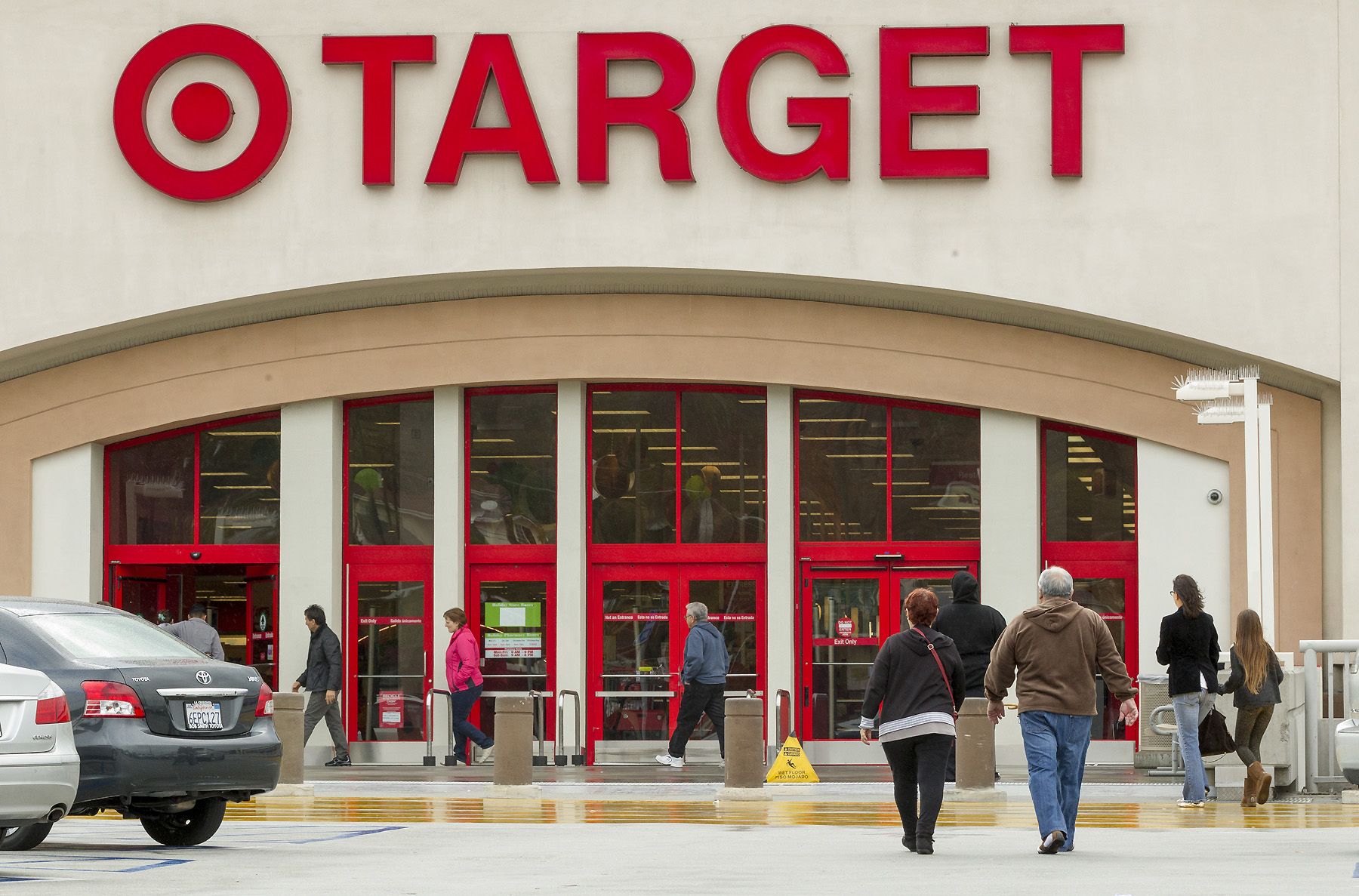 What Is Target Doing - Image 8 from Inside the Target Security Breach | BET