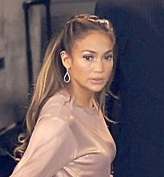 Jennifer Lopez - How - Image 7 from Top 10 Beauty Looks of the Week ...