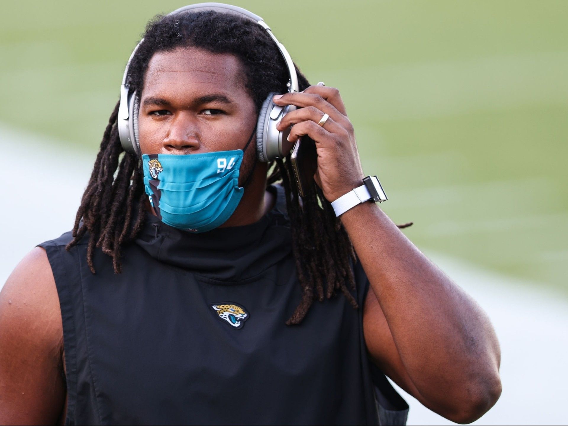 Jaguars Dauwane Smoot and Wife Deliver Their Baby at Home After A Scary ...