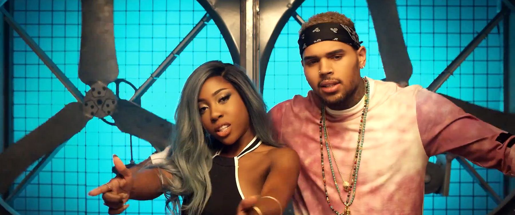 Sevyn Streeter and Chris - Image 4 from The Buzz: New Video From Chris ...