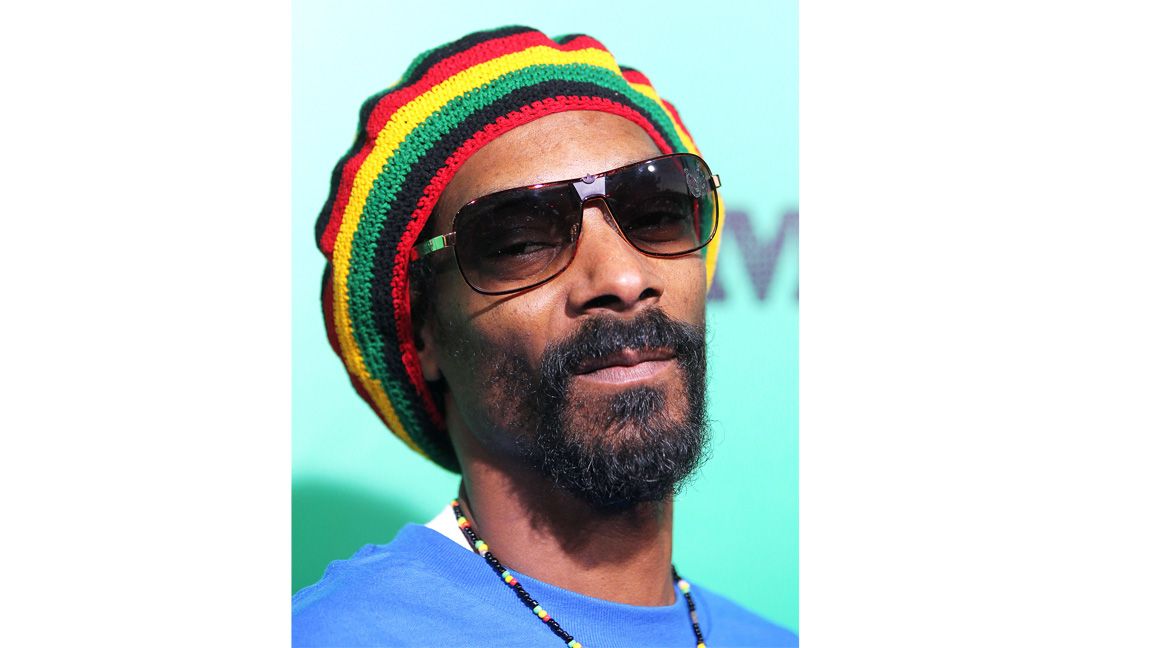4. Positivity Wins - - Image 5 from 5 Reasons You Should Love Snoop's ...