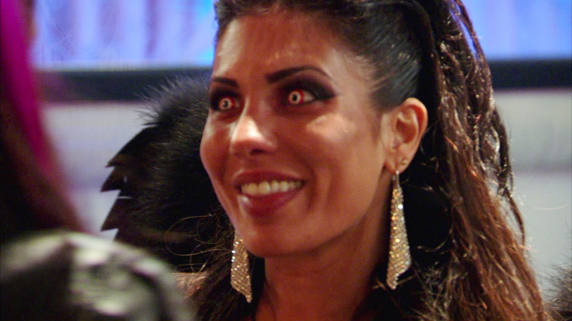 Natalie's Funeral Home Halloween Party - Mob Wives (Video Clip) | VH1