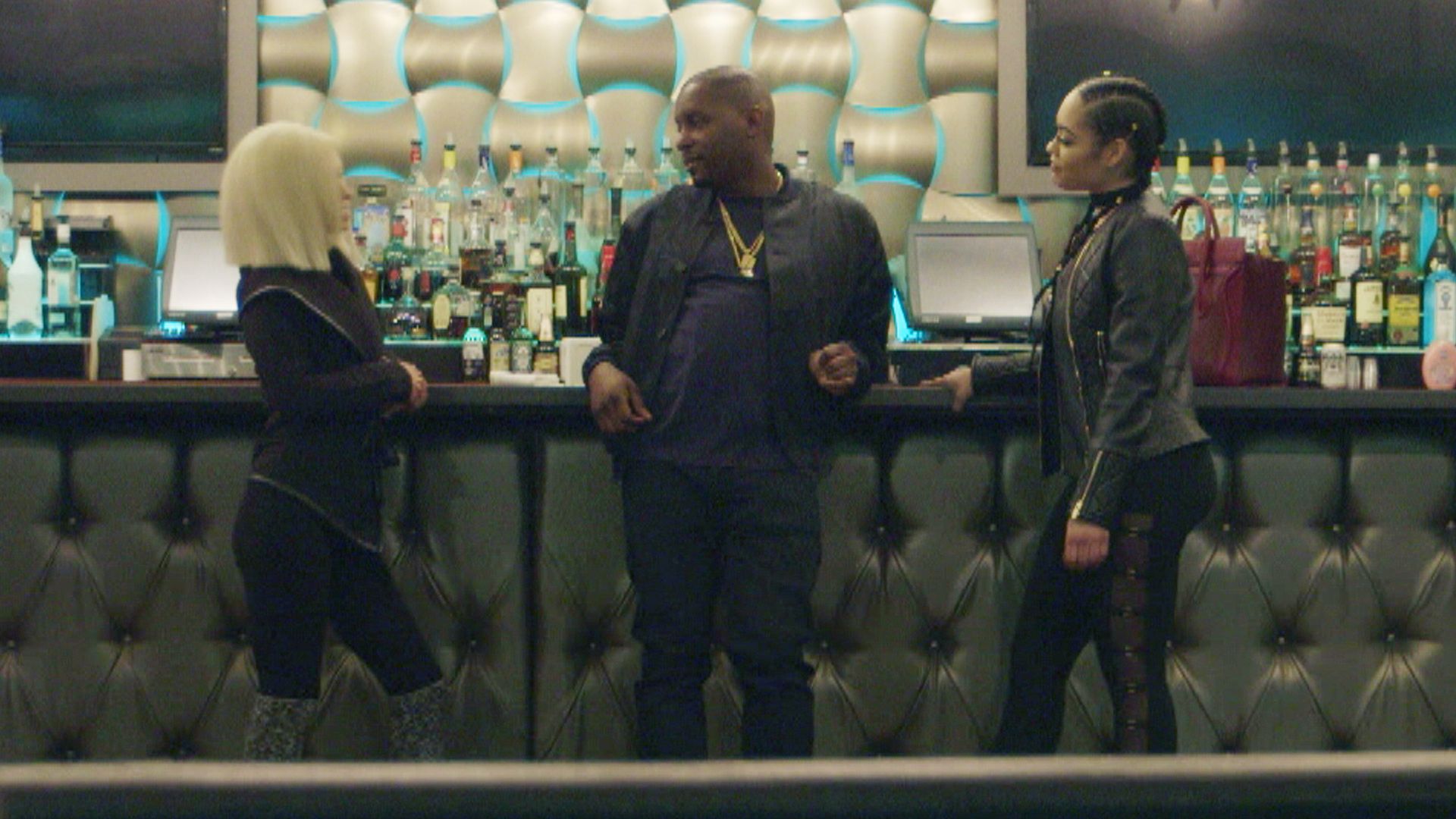 Can DJ Self Decide Between Mariahlynn and Major Galore? - Love & Hip ...